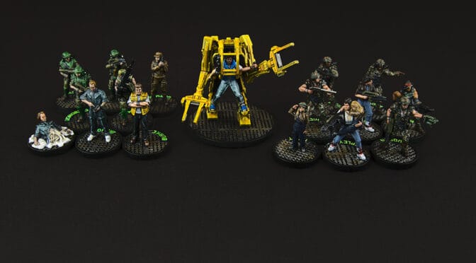 Aliens: Another Glorious Day in the Corps miniatures • Chest of Colors